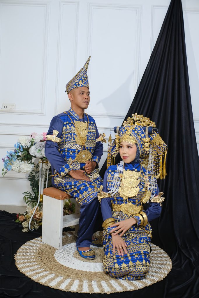 𝙴𝚟𝚊 & 𝙸𝚛𝚖𝚊𝚗 - Wedaily