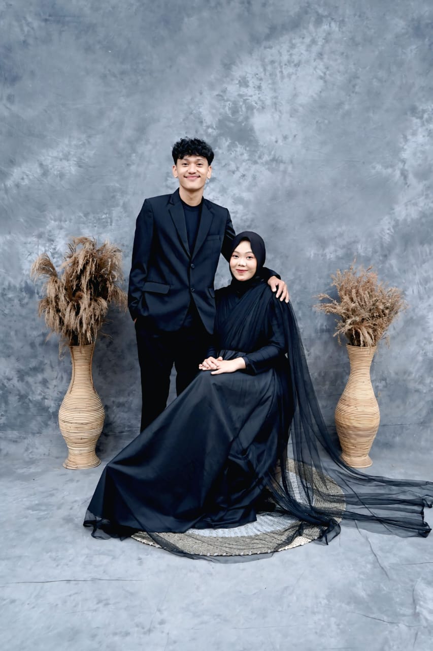 Putri & Rizki - Wedaily